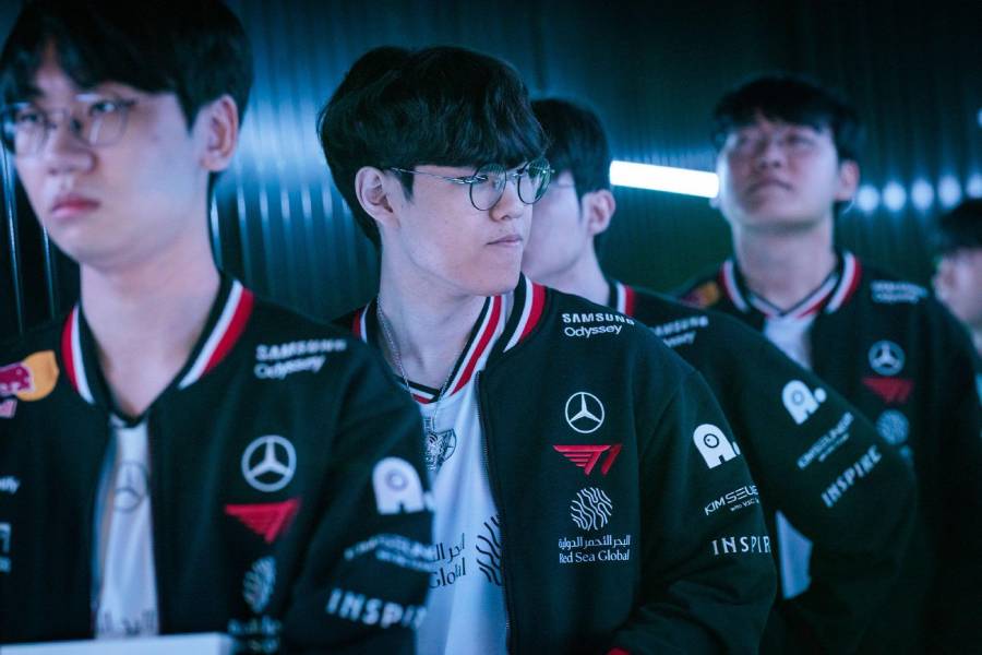 Kết quả T1 vs MKOI EWC 2025 ngày 18/7: Nhà vô địch khẳng định sức mạnh